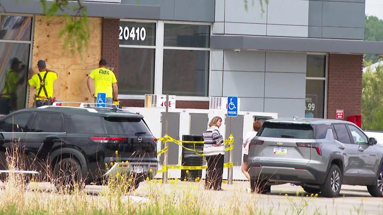Two children hospitalized after crash at gas station in Douglas County ...