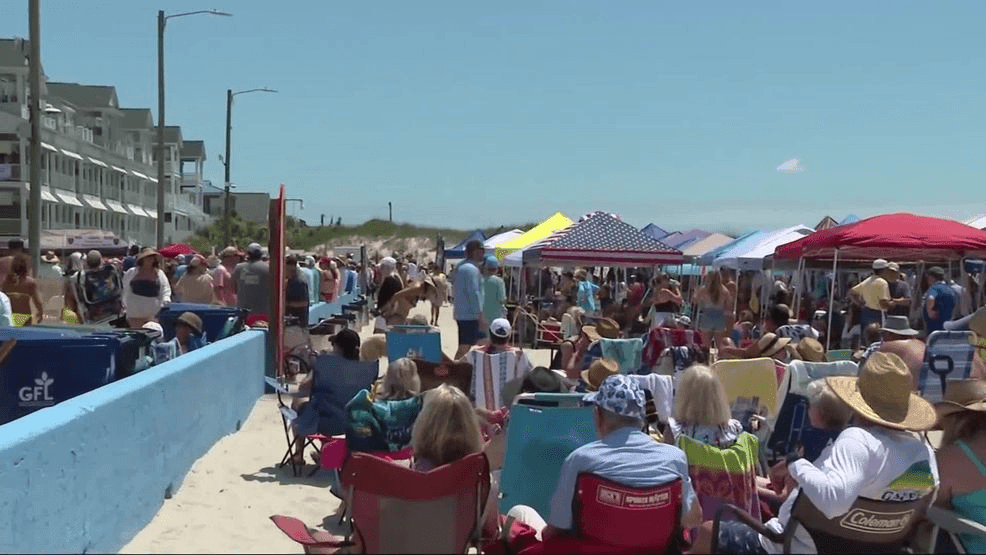 12th annual Beach Music Festival draws crowds to Atlantic Beach
