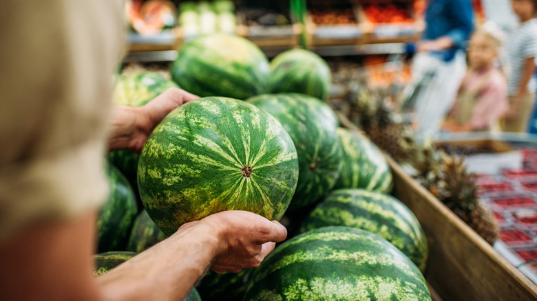 How to pick the perfect watermelon for the juiciest results every time