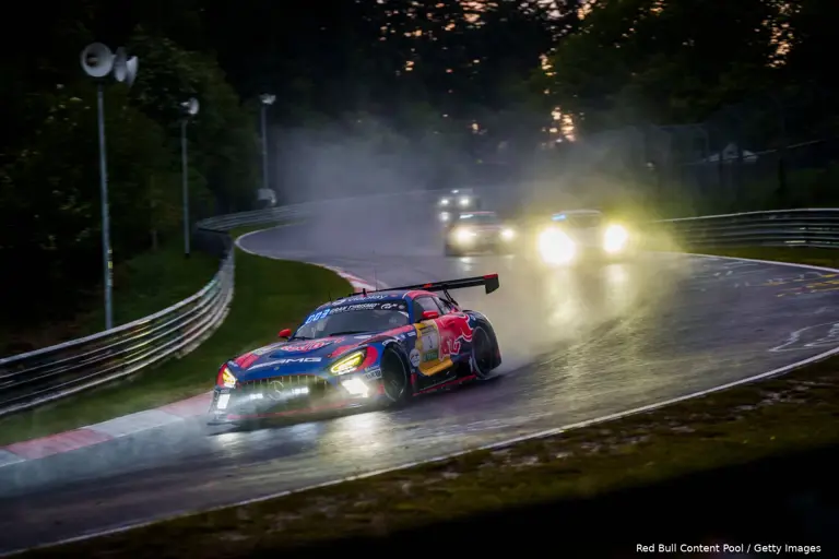 Uitslag 24 uur van de Nürburgring met Verstappen