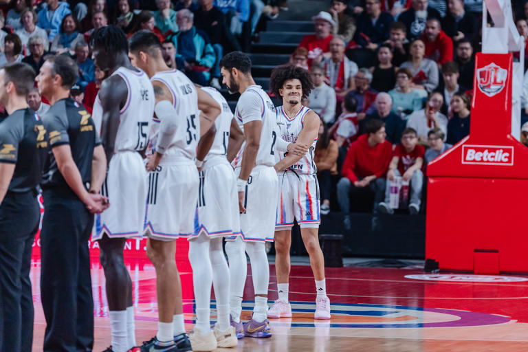Paris sur le toit, Le Mans s’invite en playoffs, Saint-Quentin jouera ...