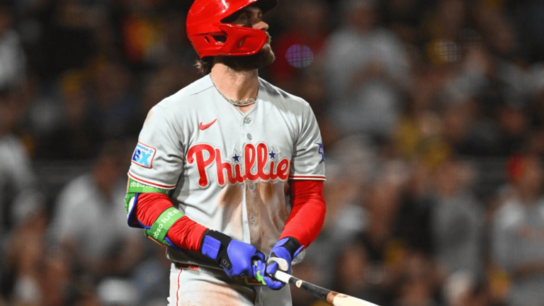 MLB: Wow! Bryce Harper obliterates a 450+ foot home run against the Pirates