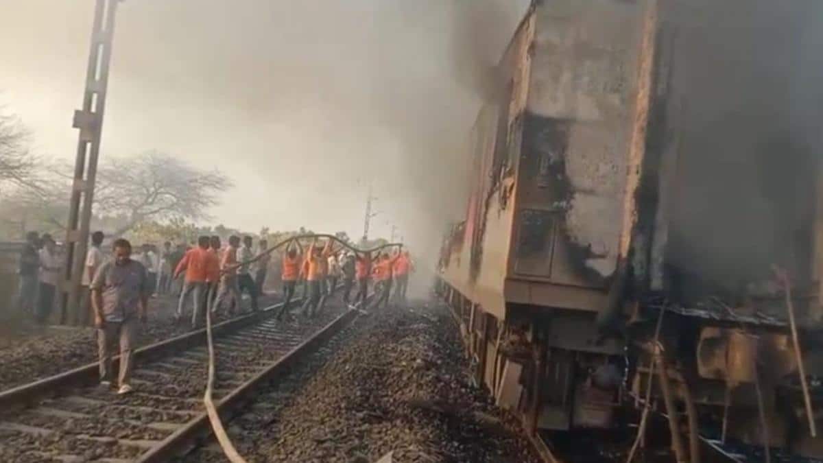 Rajdhani Express coach catches fire in MP, passengers safely evacuated