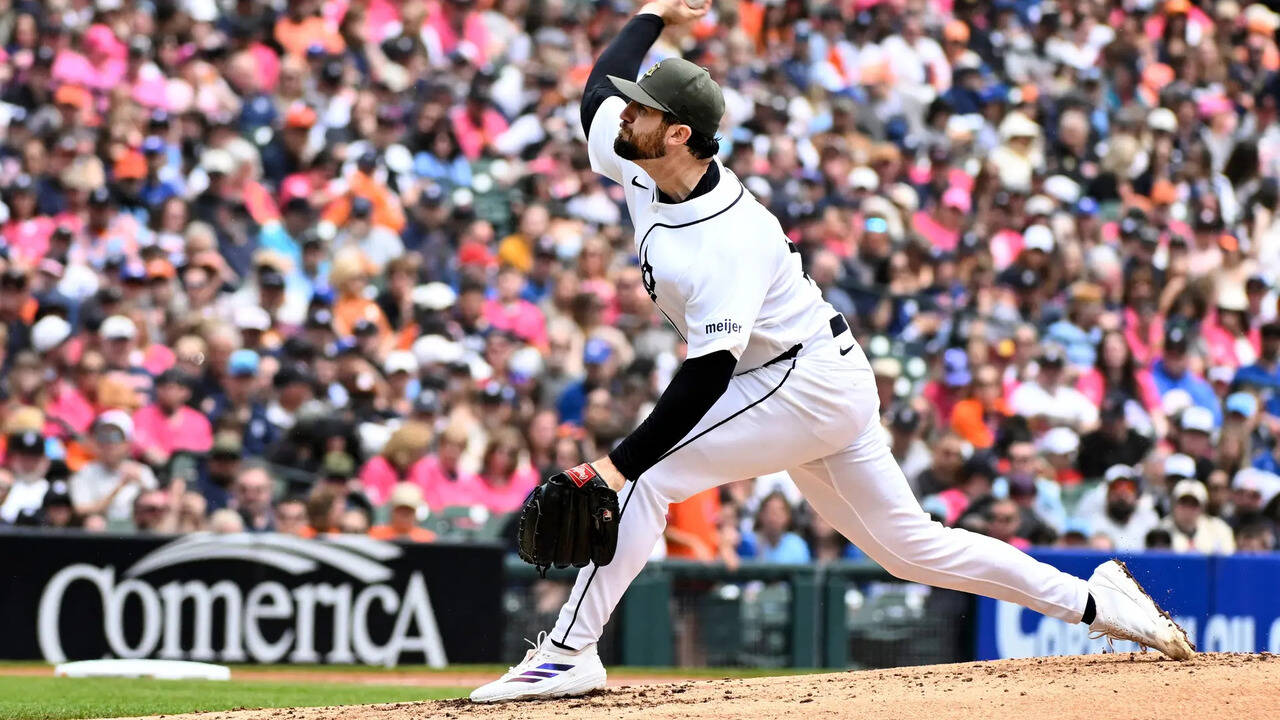 Daulton Varsho's key hit leads Blue Jays to 2-1 win over Tigers in ...