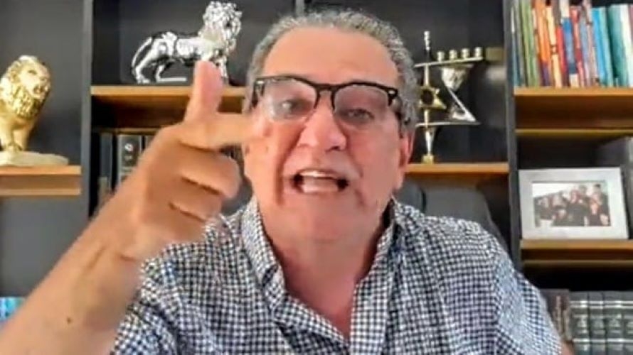 Malafaia diz que Flávio Bolsonaro é inocente "porque não pegou grana na ...