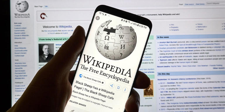 Updating Wikipedia pages boosts public trust in scientific ...