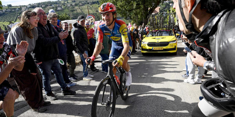 Giulio Ciccone laat zich lossen en valt weg uit top-tien: "Morgen ...
