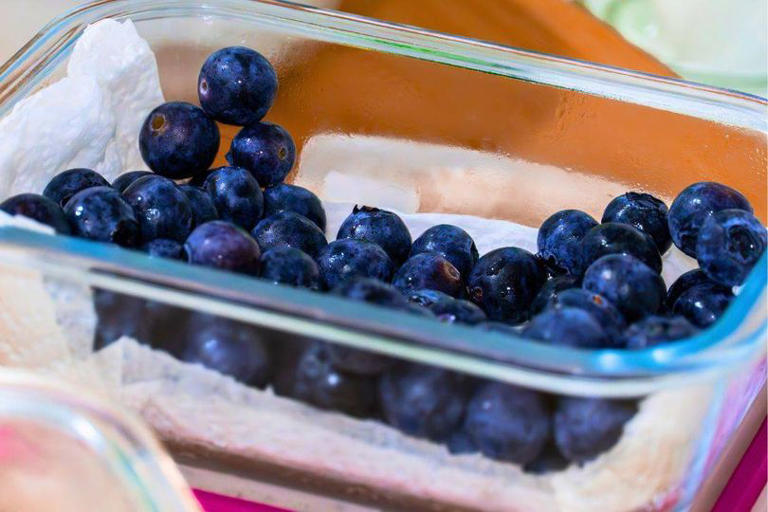 Blueberries will stay fresh for weeks without becoming mouldy if you do ...