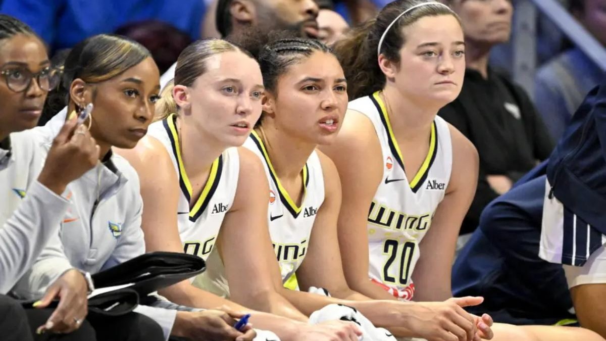 WNBA coach blasts team over selfishness in locker room after ...