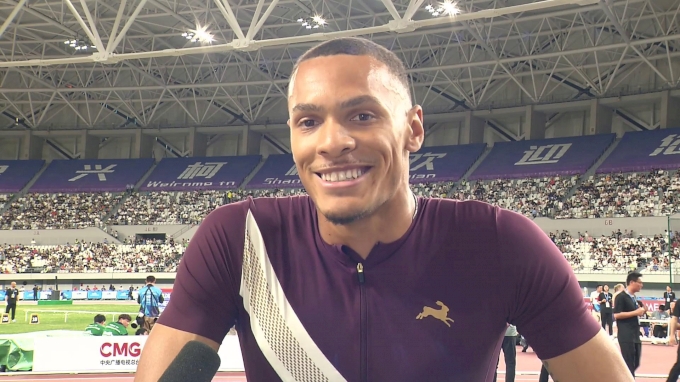Jamal Britt goes 13.07 in the 110m hurdles to win in Shanghai