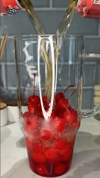 Viral frozen cherry loaded tea drink 🍒🧊 #recipe #drink #cherry #shorts ...