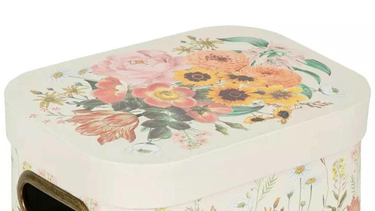 Hobby Lobby's $3 boho wildflower box: Stylish storage solution for ...