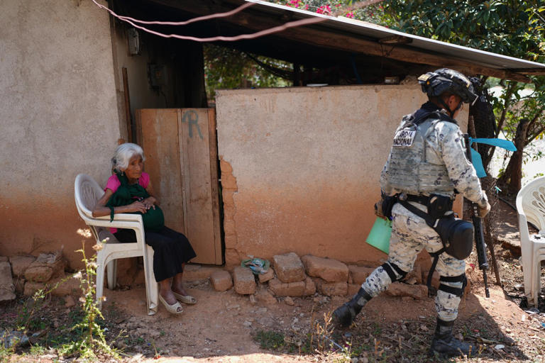 Drones, bullets and cartel warfare fuel an invisible displacement ...
