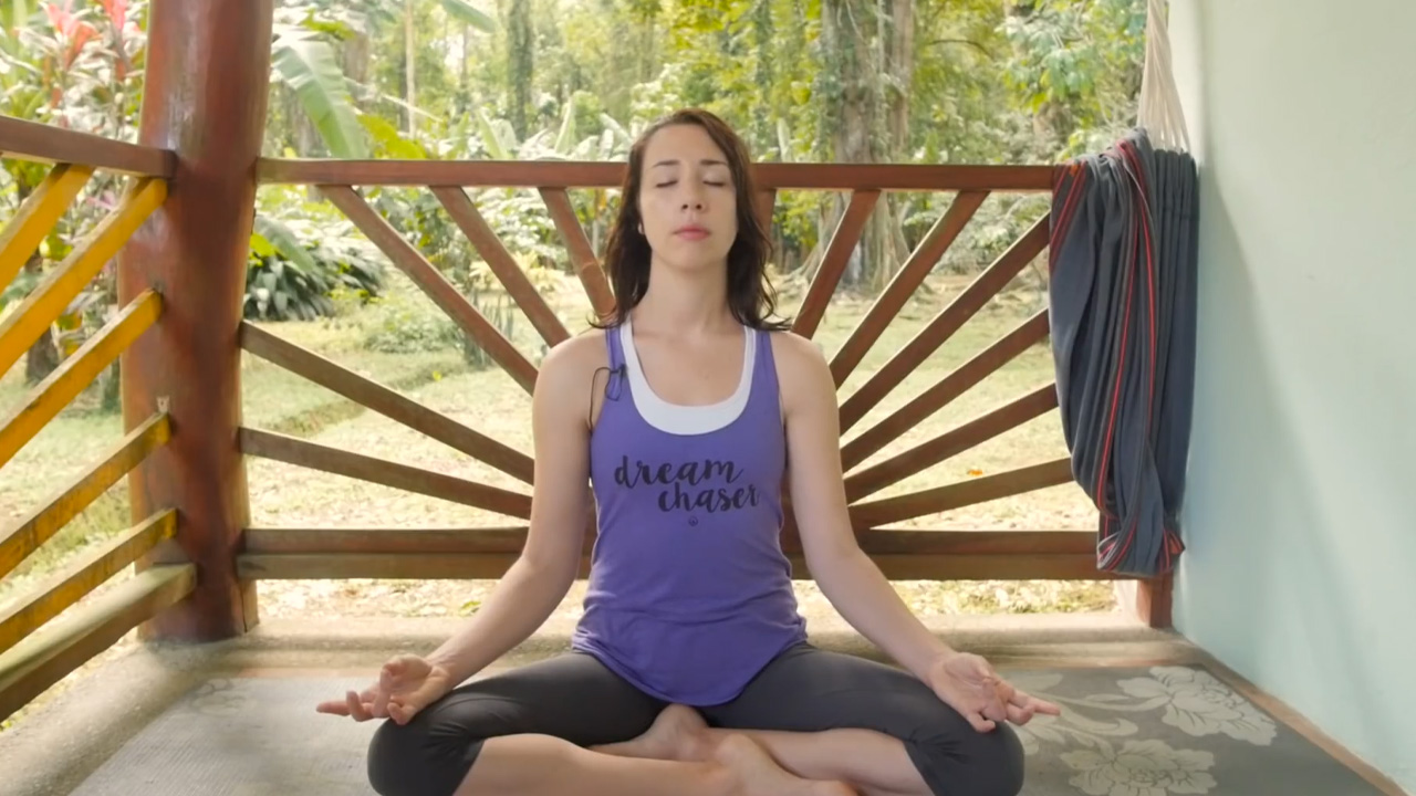 Simple morning meditation for stability and positive energy
