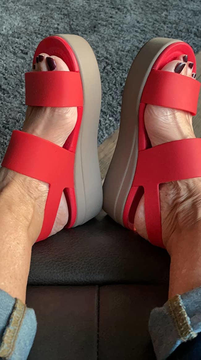 27 pairs of shoes that reviewers say actually have good arch support