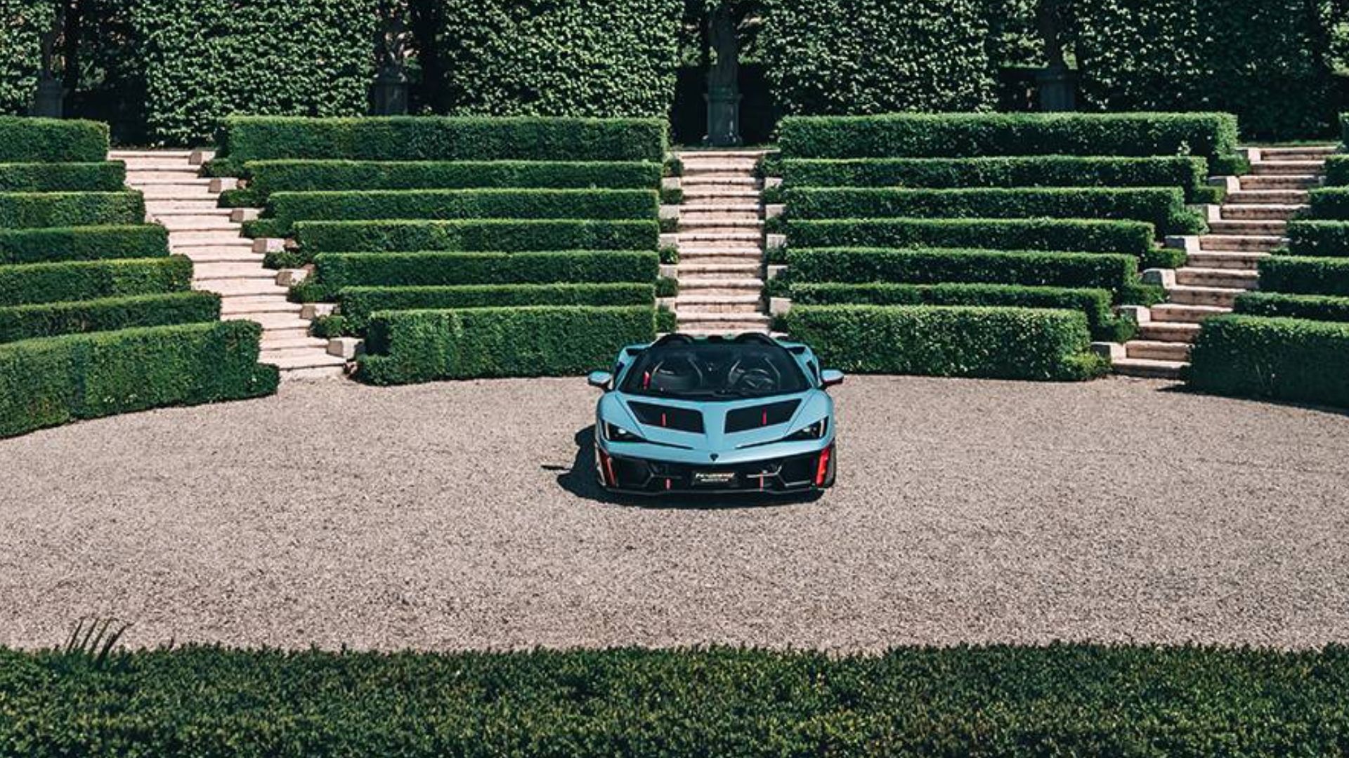 Photos: Lamborghini unveils its most powerful open-top sports car ...