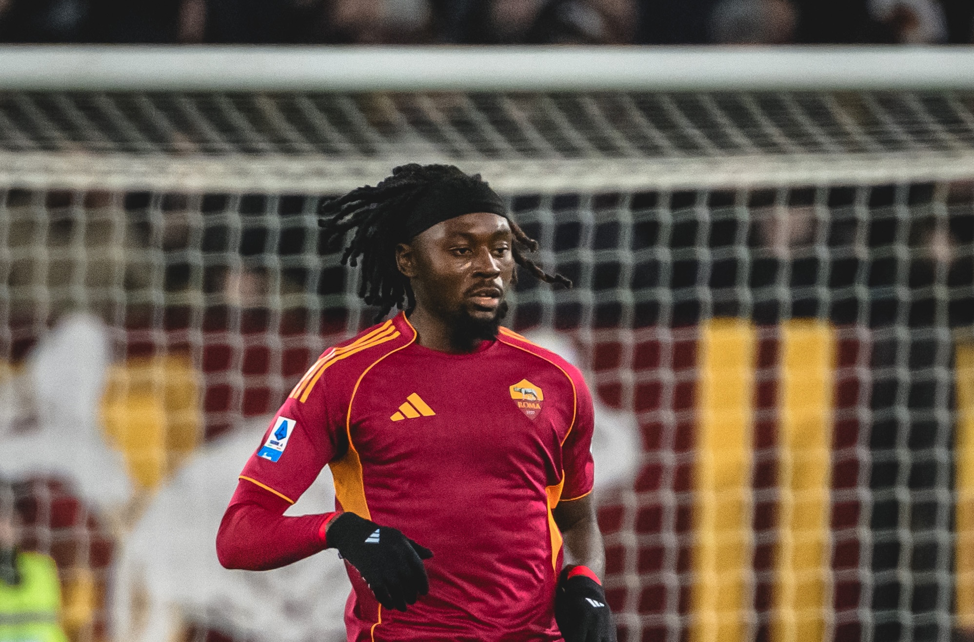 Roma, infortunio Koné: problema muscolare per il francese, derby a rischio
