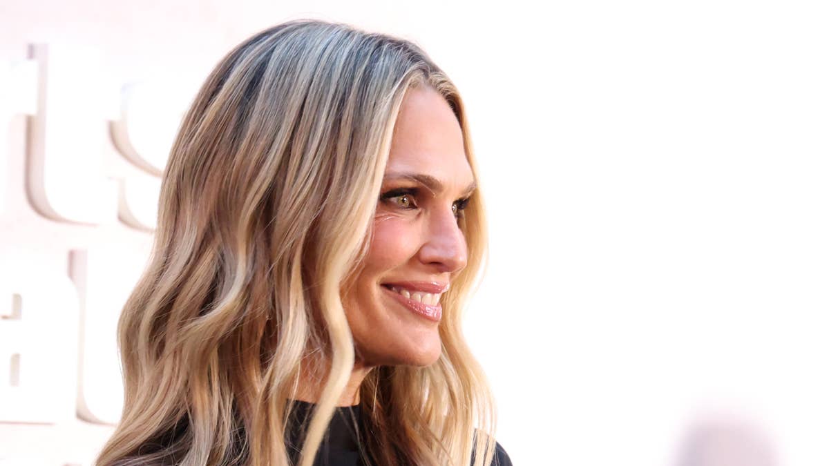 Molly Sims, 52, rocks a sheer dress at the Sports Illustrated Swimsuit ...