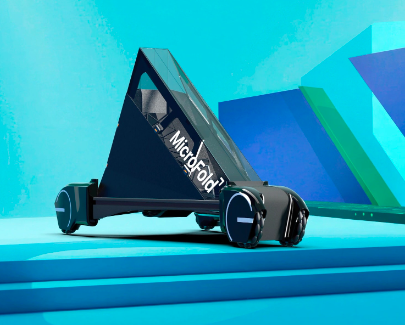 Ce véhicule pliable a pour but de réduire les embouteillages et se ...