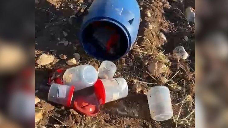 Mezarlıkta dehşete düşüren görüntü... Plastik varilde 21 insan cenini ...
