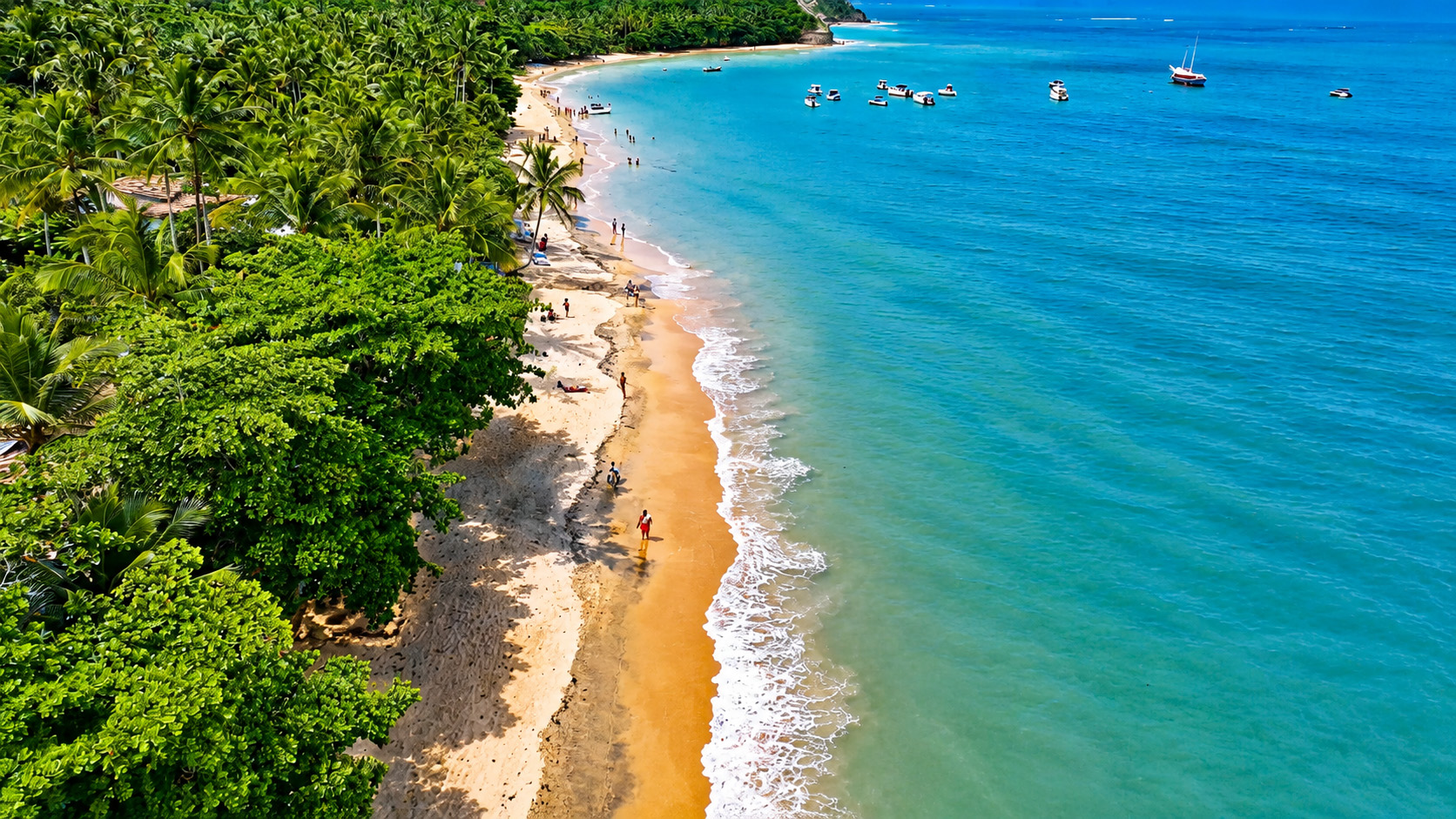Brazil’s Mirror Beach with water that looks like glass