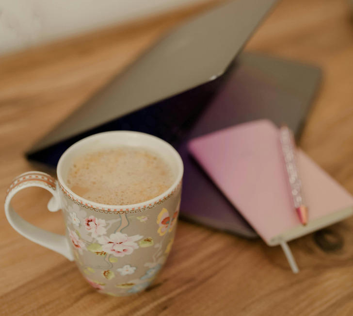 11 small acts of workplace kindness that mattered more than a huge bonus