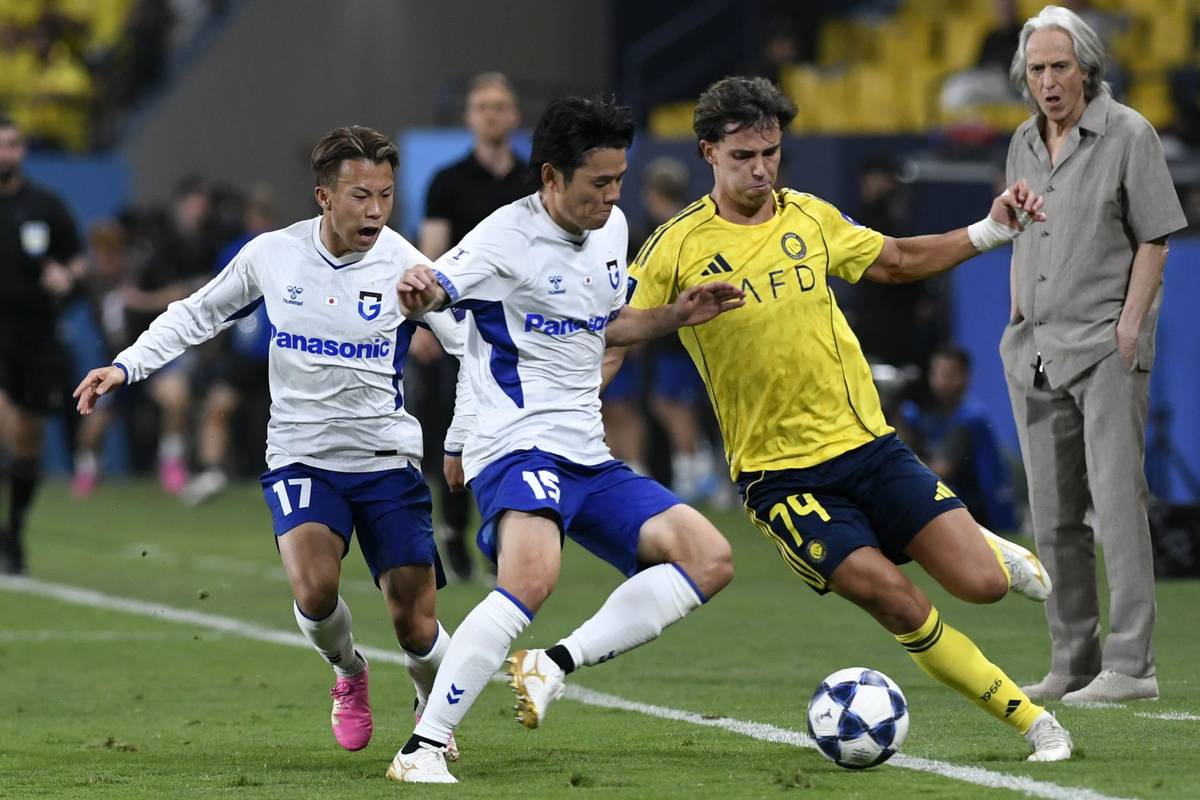 Al Nassr de Jorge Jesus falha 'Champions' 2 asiática com oportunidades ...