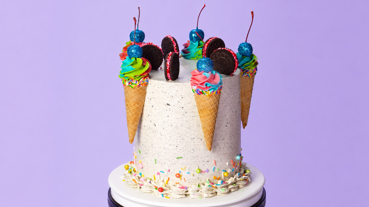 Creative chocolate cake styling tips for every occasion