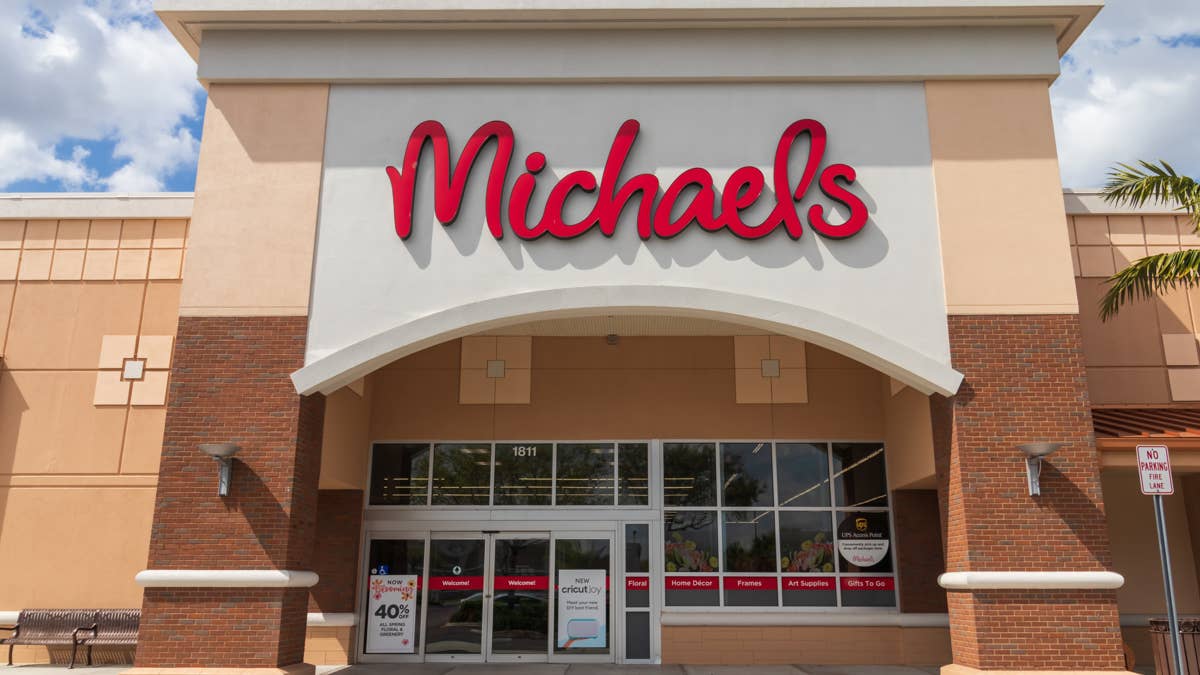 Michaels offers discounted flower building bricks similar to Lego ...