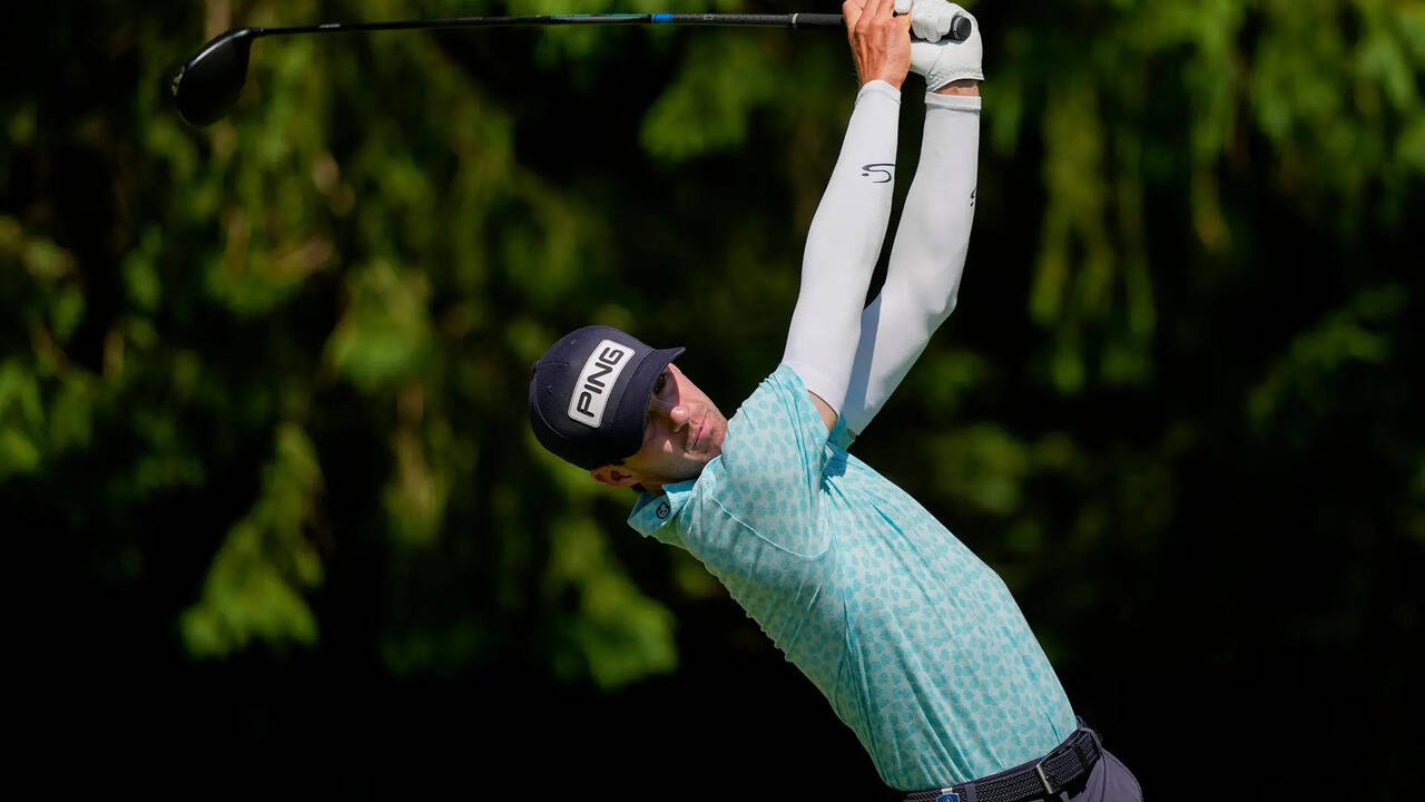 Alex Smalley takes two-shot lead at PGA Championship amid competitive field