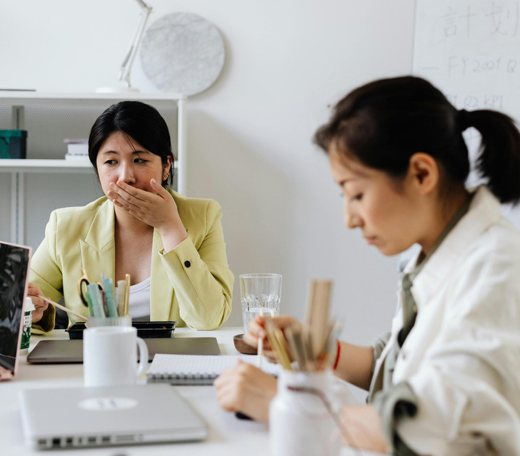 11 small acts of workplace kindness that mattered more than a huge bonus