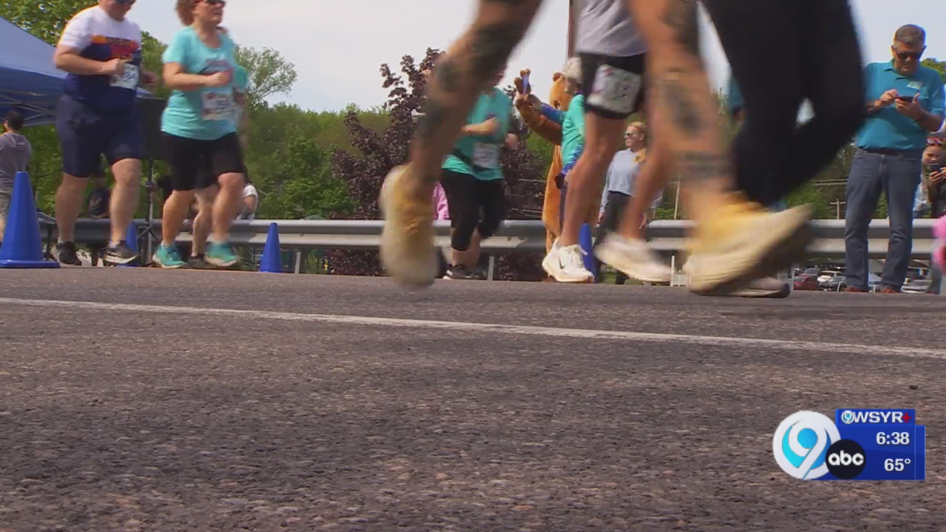 Central New York 'Teal Ribbon Run' raises awareness for ovarian cancer