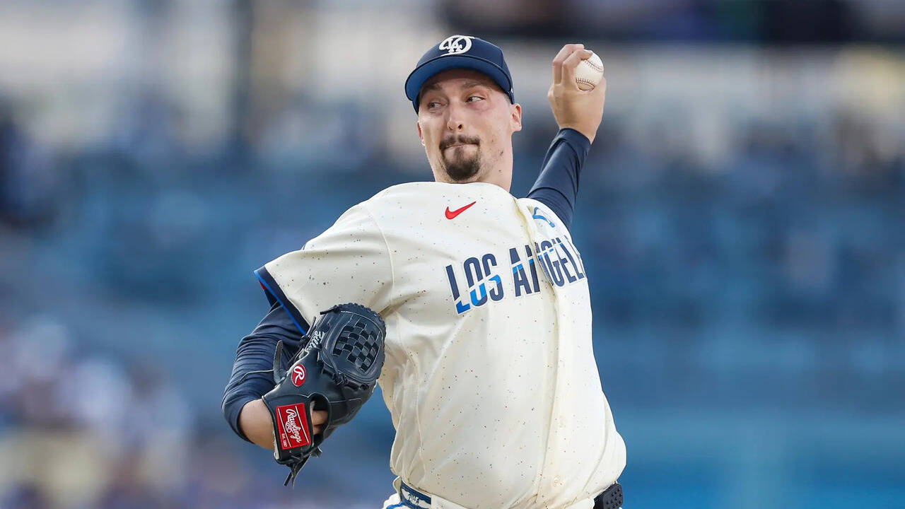 Blake Snell to undergo elbow surgery, Dodgers anticipate return this season