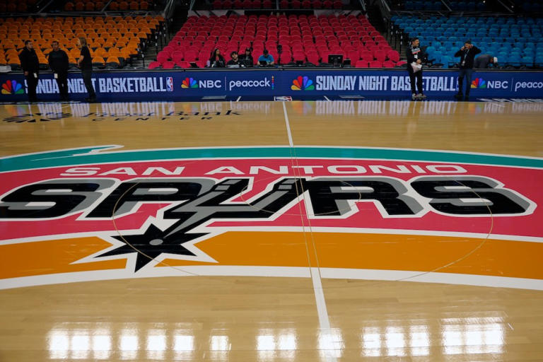 Spurs predicted to add second UConn star to roster in 2026 NBA draft