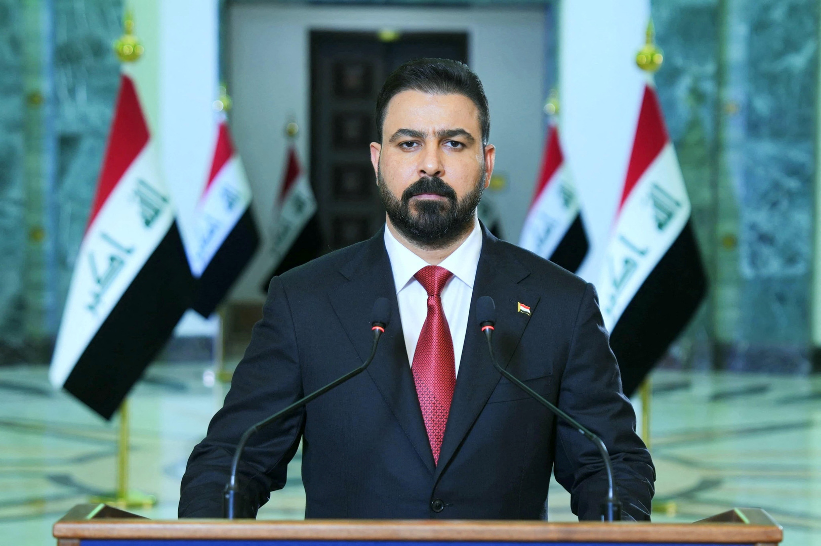 Iraq's new PM Ali al-Zaidi formally takes over