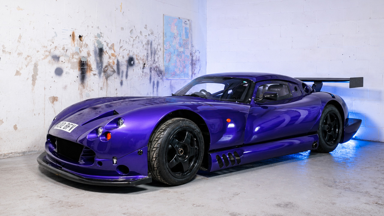 Why was this 7.7L V12 supercar too intense to drive?