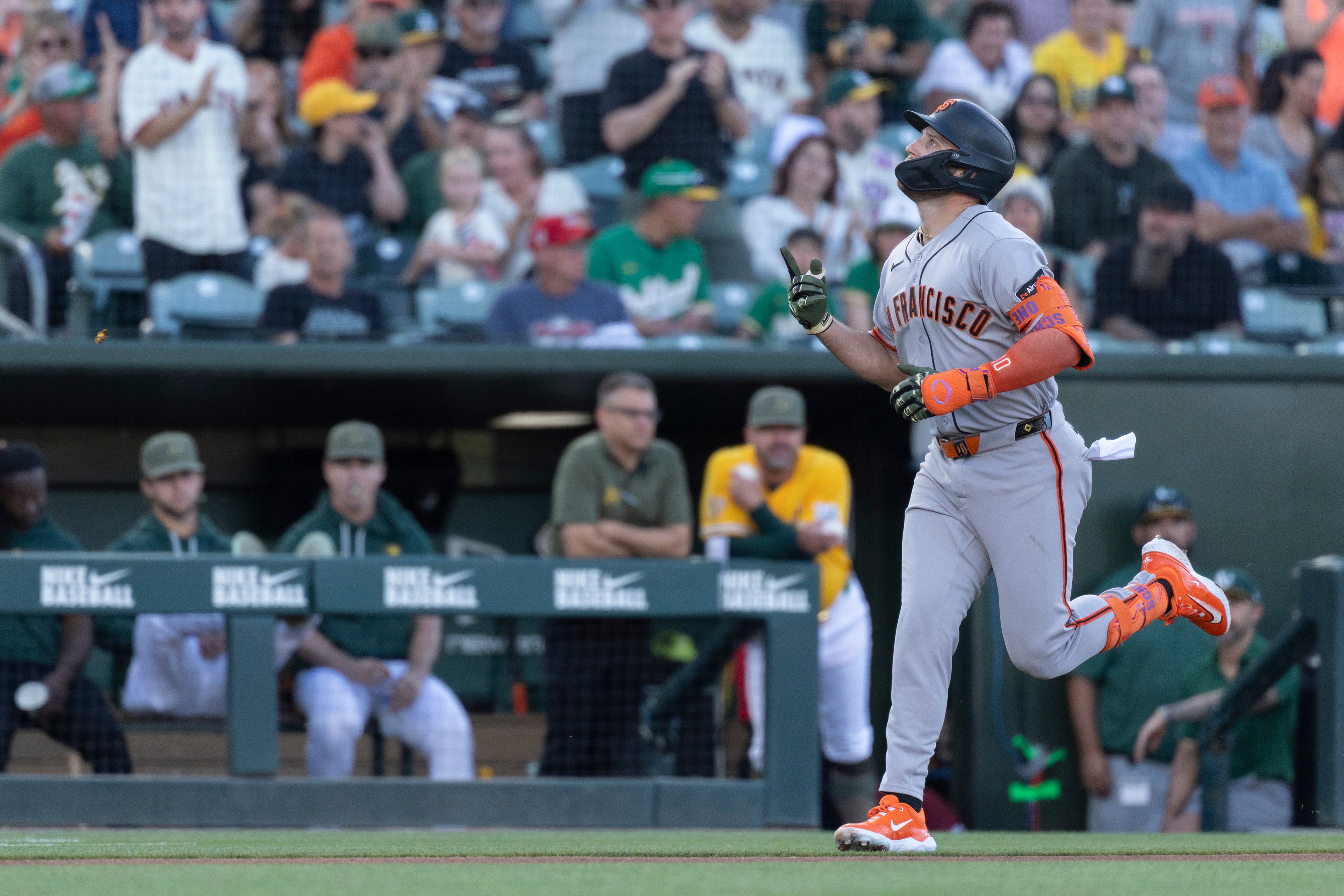 Casey Schmitt has 2nd career multihomer game to lead Giants over A's, 6-4