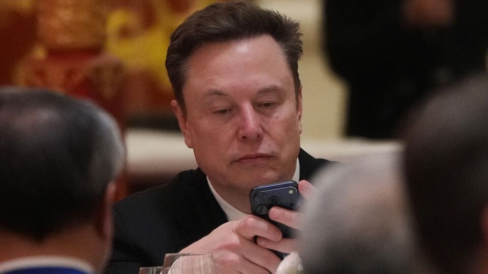 Elon Musk gets called out for misogyny over 'Instagram is for girls ...