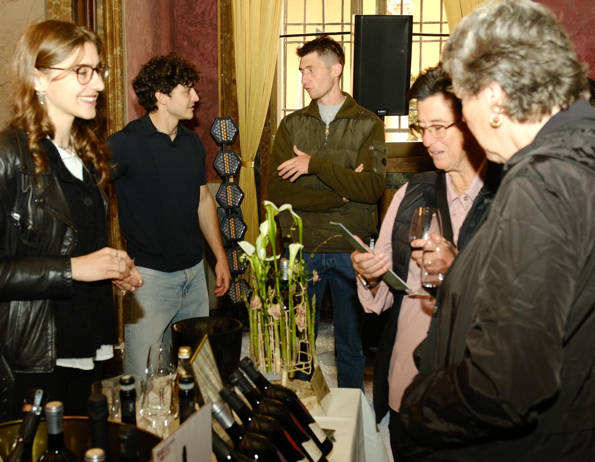 Il poker di 'Bologna Wine Week'. Brindisi pop alla cultura del vino