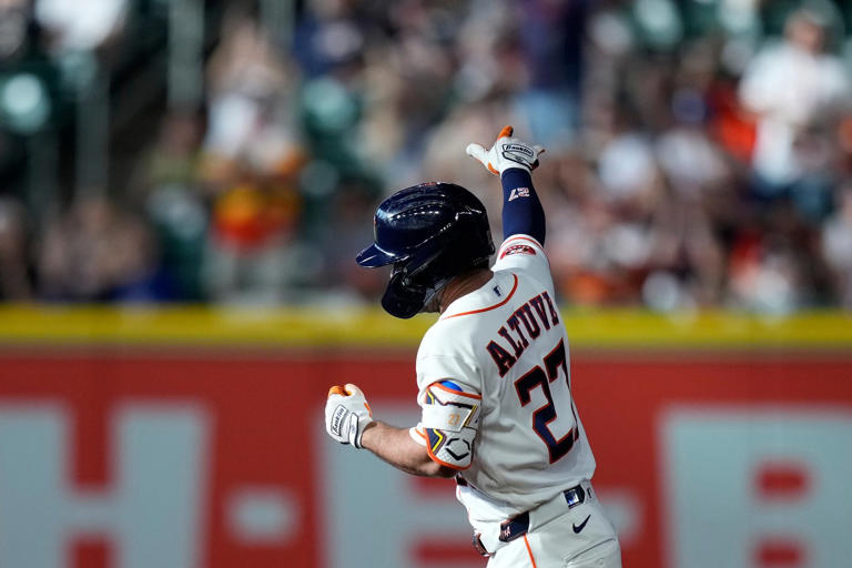 Yordan Alvarez hits 1 of Astros' 4 homers off Rangers' Jacob deGrom in ...