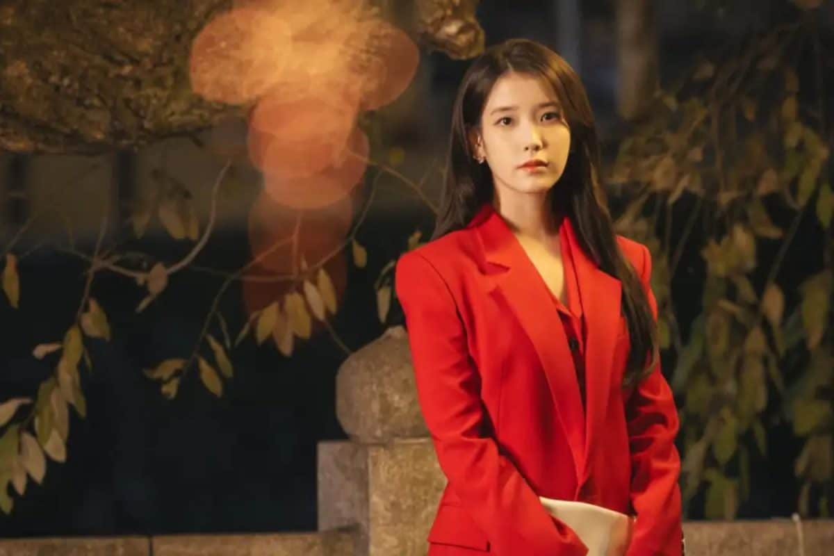 IU celebrates birthday by donating 300 million KRW to charity under ...
