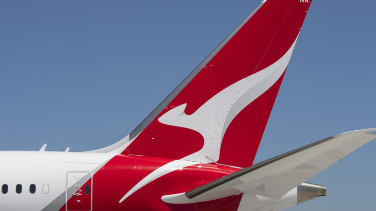 ‘Sick and tired’: Qantas cuts to impact regional Australians