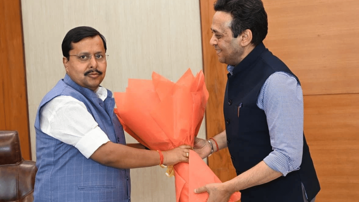 BJP chief-UP IAS officer meet, hidden in plain sight & the sofa set ...