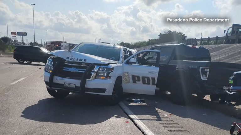 Pasadena police officer involved in multi-vehicle crash on Highway 225 ...