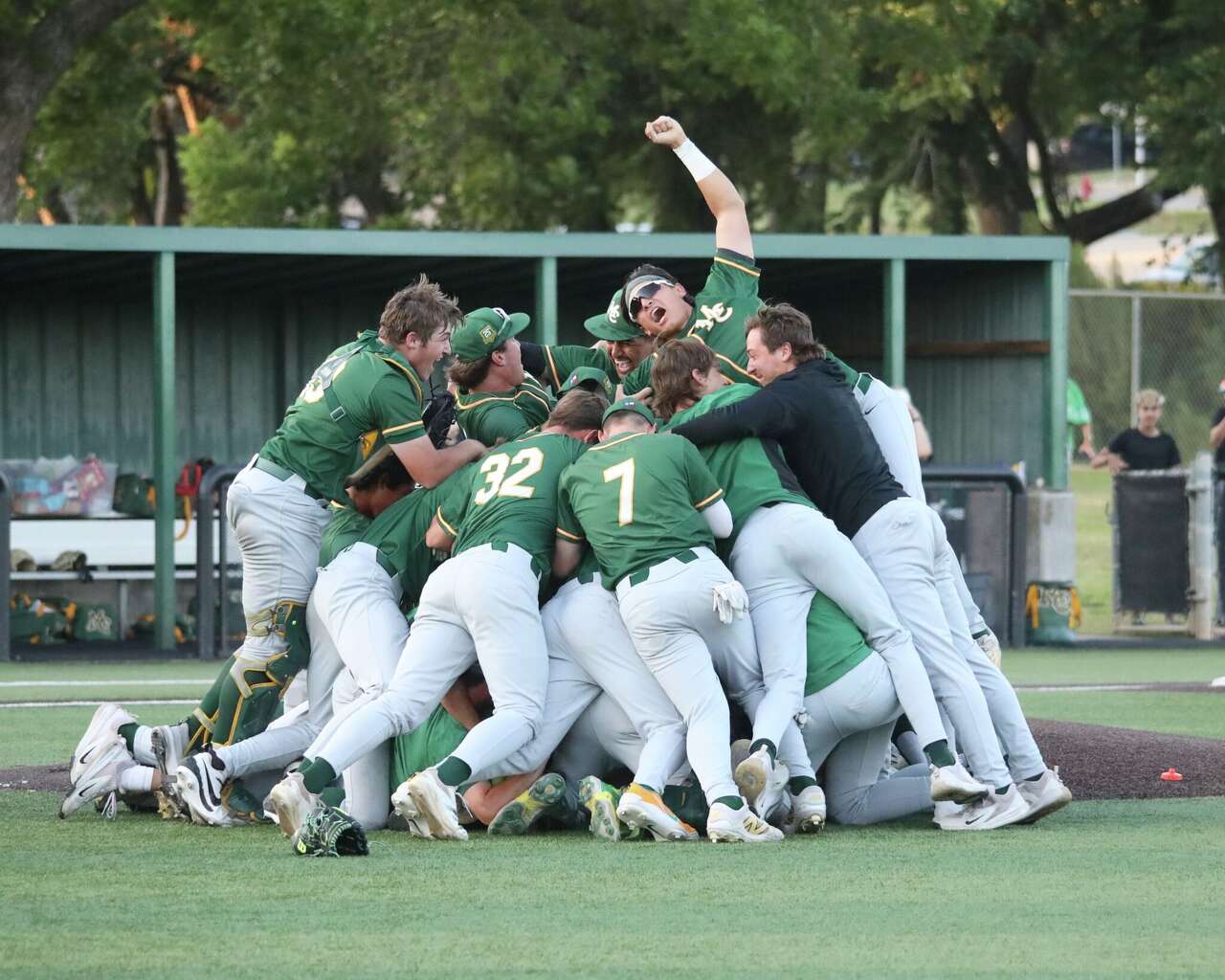 Midland College punches ticket to JUCO World Series after big win