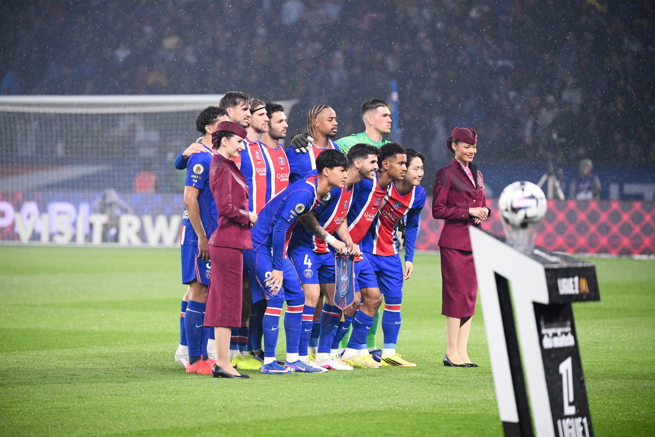 Paris FC/PSG – L’équipe de Luis Enrique selon la presse : Kvaratskhelia ...