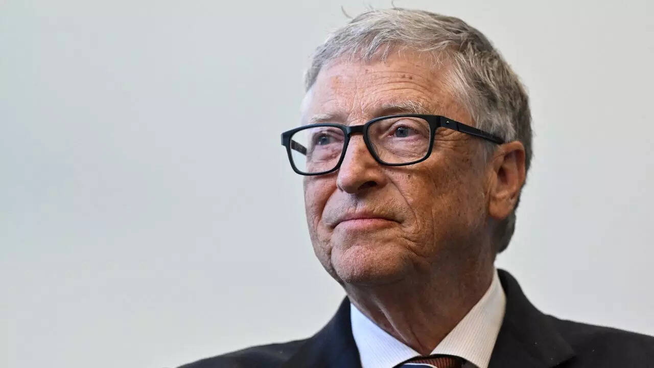 Bill Gates Foundation reduces its Microsoft stake to zero from 28.5 ...