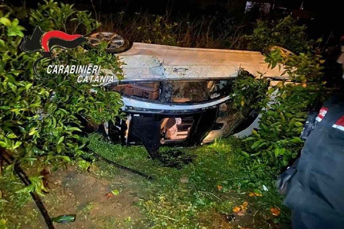 Randazzo, ha un incidente in auto ma è sotto effetto di stupefacenti ...