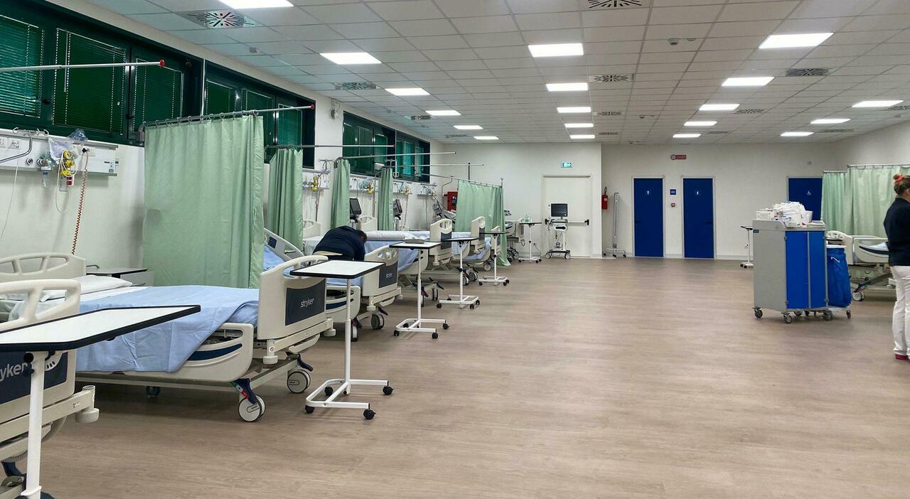 Frosinone, addio pazienti parcheggiati nei corridoi: il pronto soccorso ...