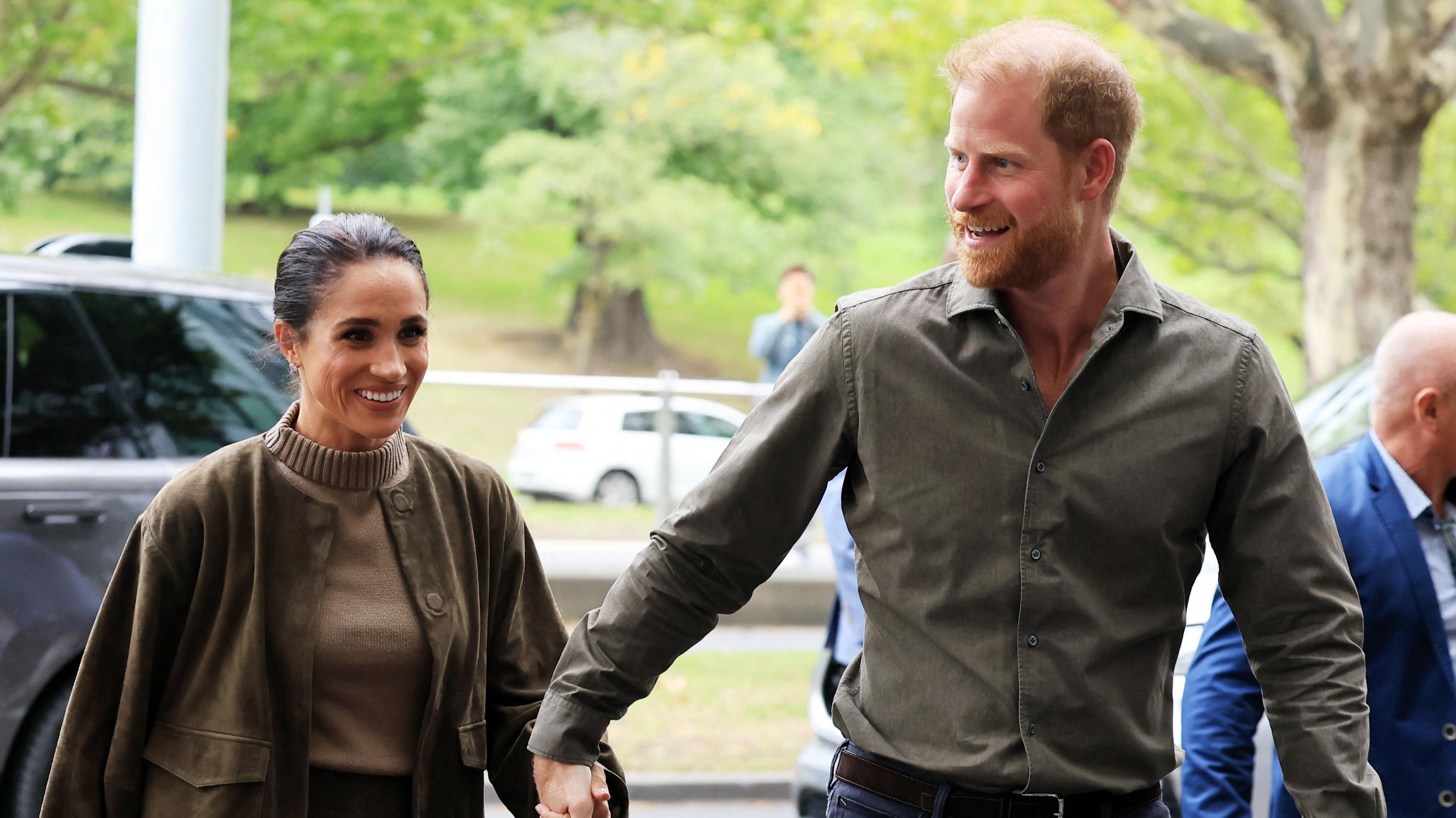 Harry et Meghan Markle au mariage de Peter Phillips et Harriet Sperling ...